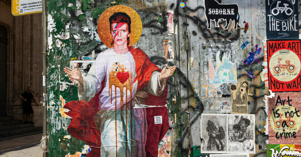 Ten Years On: In Bowie's Footsteps · The Sybarite