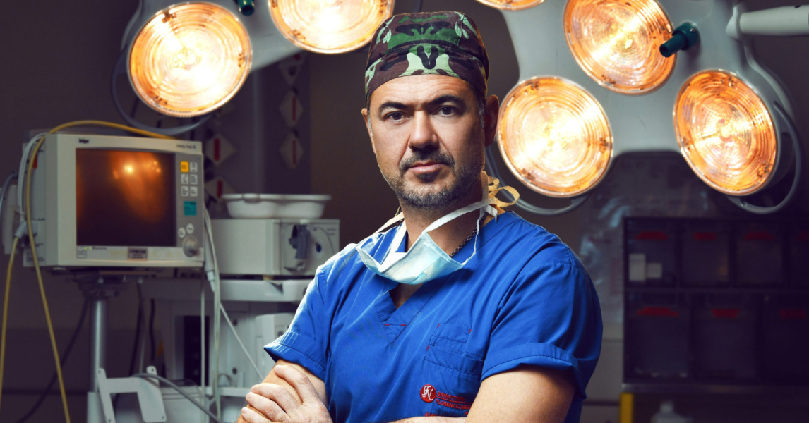Dr Tunç Tiryaki, Award-winning Plastic Surgeon of Cadogan Clinic · The ...